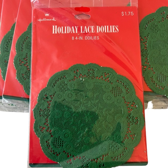 Hallmark | Party Supplies | Vintage Hallmark Paper Doilies Plate Liners ...